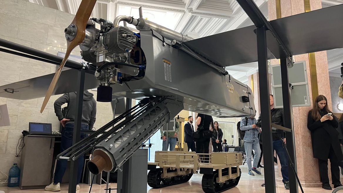 «Big dick energy». Українська компанія Fire Point показала відео запуску крилатої ракети ...