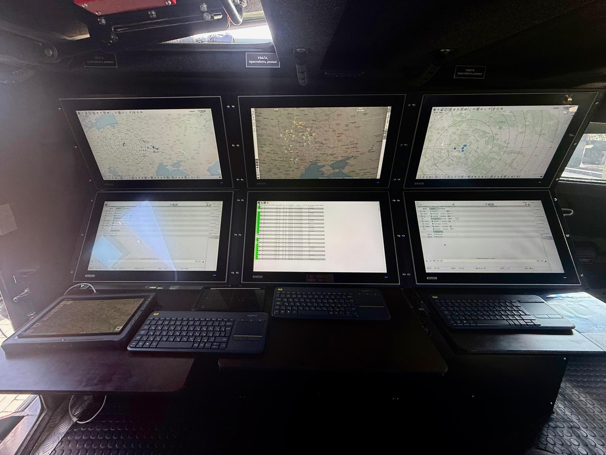 A new generation mobile command post for air defense forces: Ukraine ...