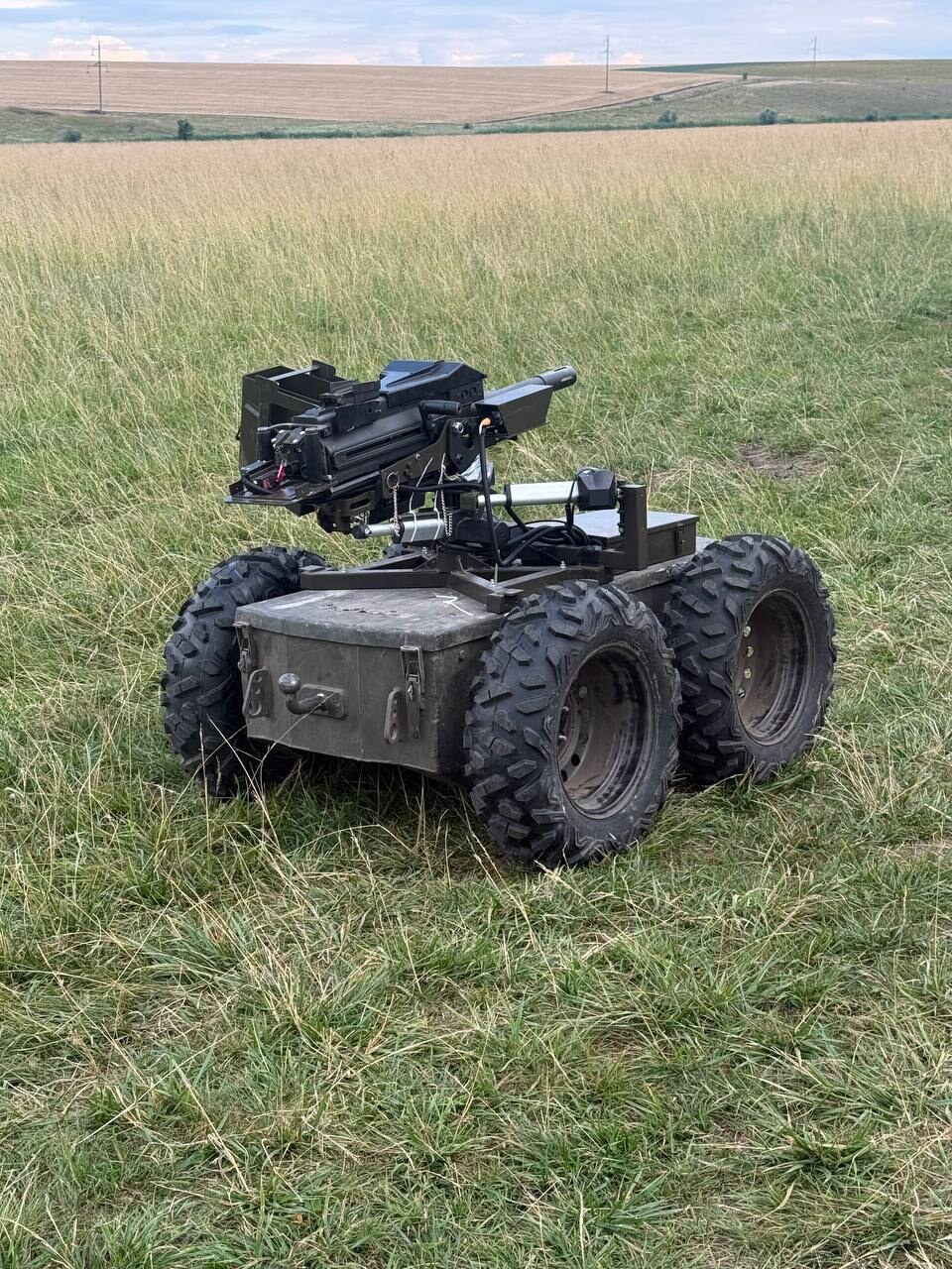 Rovertech showed the new NRC "Zmiy mini Udarny". It is already participating in combat ...