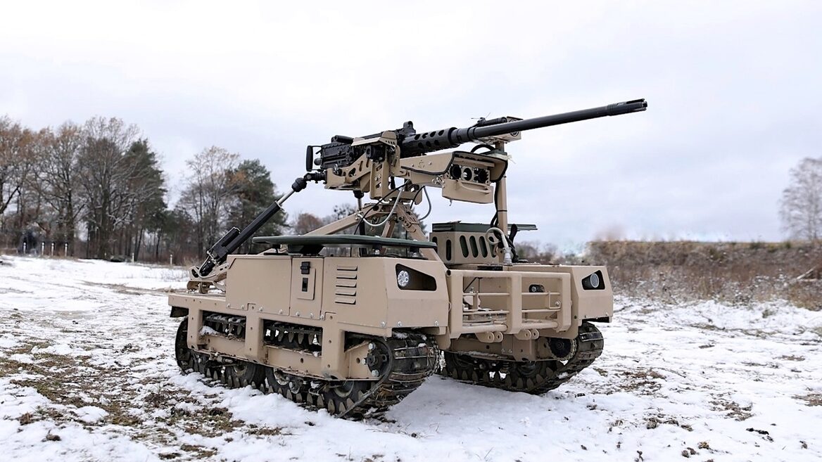 Ukrainian NRK Droid TW-7.62 captured three Russians at once. Video from ...