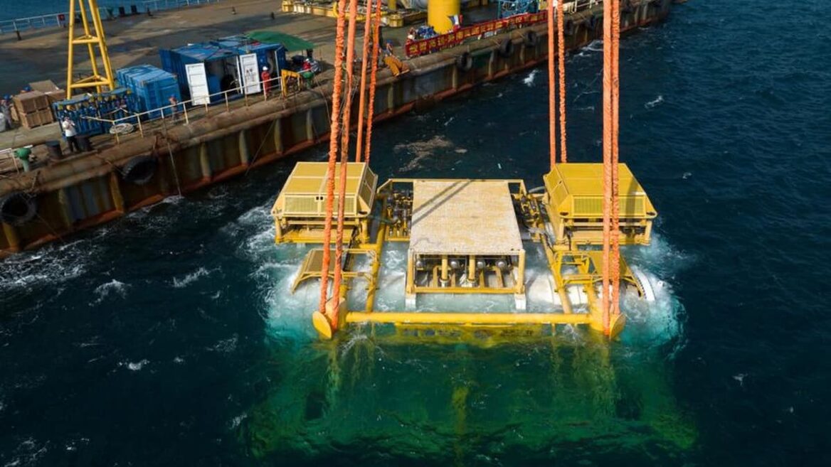 The world's first commercial underwater data center has started ...