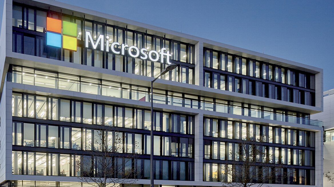 Two top Xbox executives leave Microsoft amid company changes | dev.ua